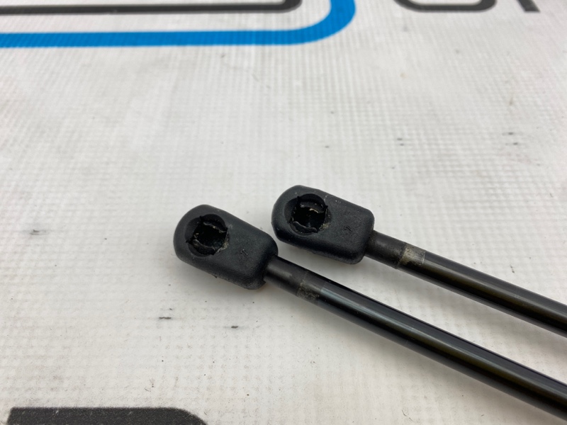 Амортизаторы капота Mercedes-Benz E-Class 2004 W211 112.913 2.6 ...