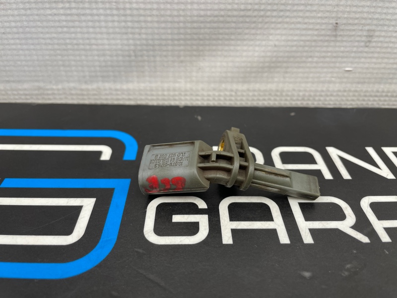 Датчик abs левый Porsche Cayenne 2005 955 M02.2Y 3.2 7L0927807B купить ...