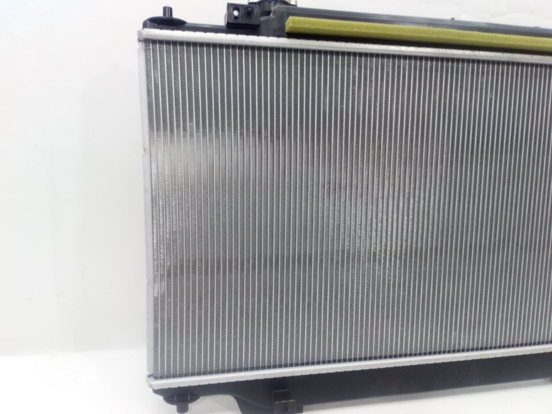 Радиатор охлаждающей жидкости передний Mazda 3 2013- PE2015200 купить ...